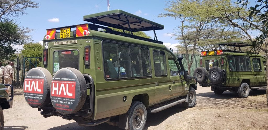 Landcruiser Van for hire in Nanyuki - Bamm Tours & Safaris - 0712004003